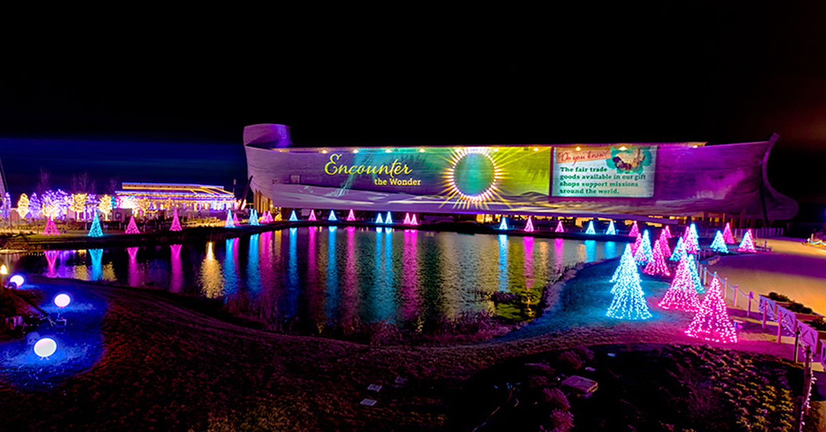 Look How ChristmasTime Transformed the Ark! | Ark Encounter